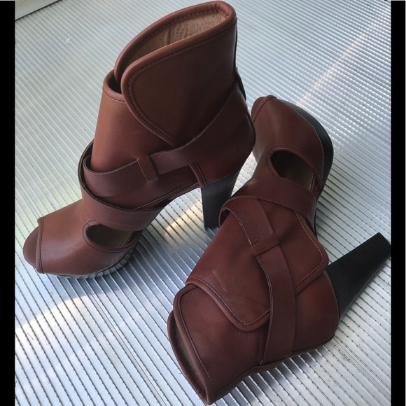 Kelsi Dagger | Shoes | Kelsi Dagger Womens Brown Leather Platform Shoes ...